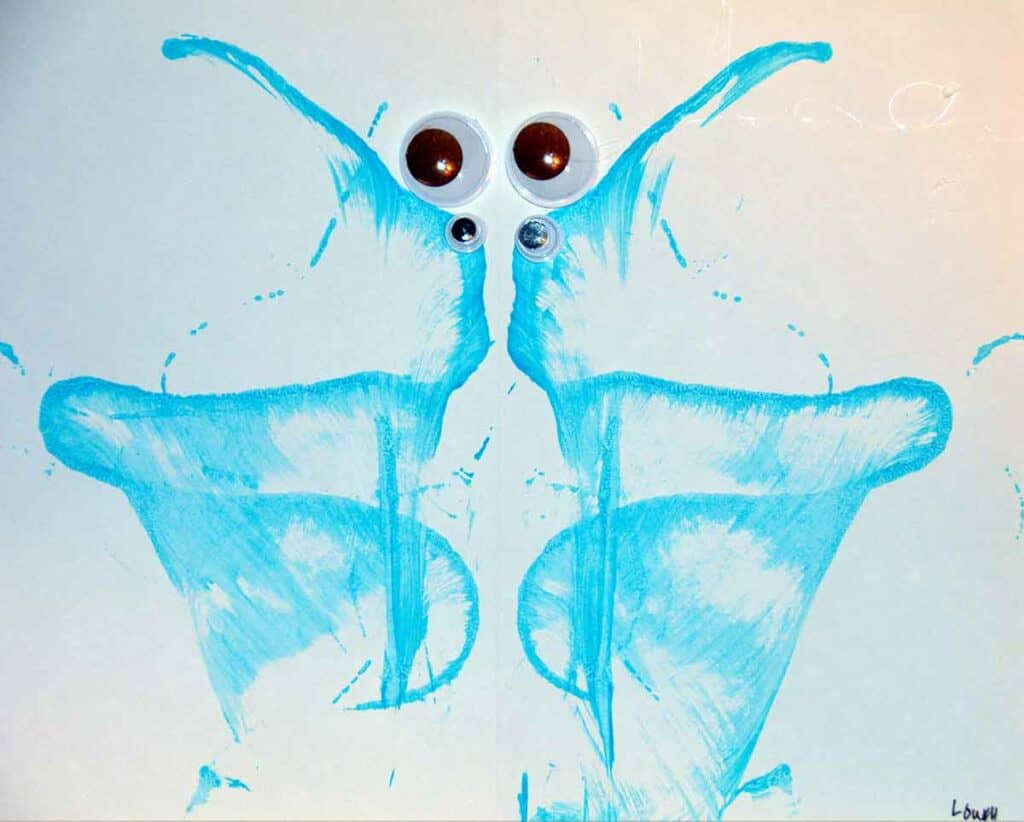 How to Discover Bugs and Insects with Grandparents