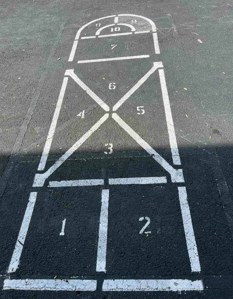 6 Fun Outdoor Games from History to Rekindle with Your Family