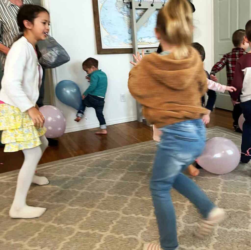 10 Best Family Reunion Ideas to Celebrate Your Family!